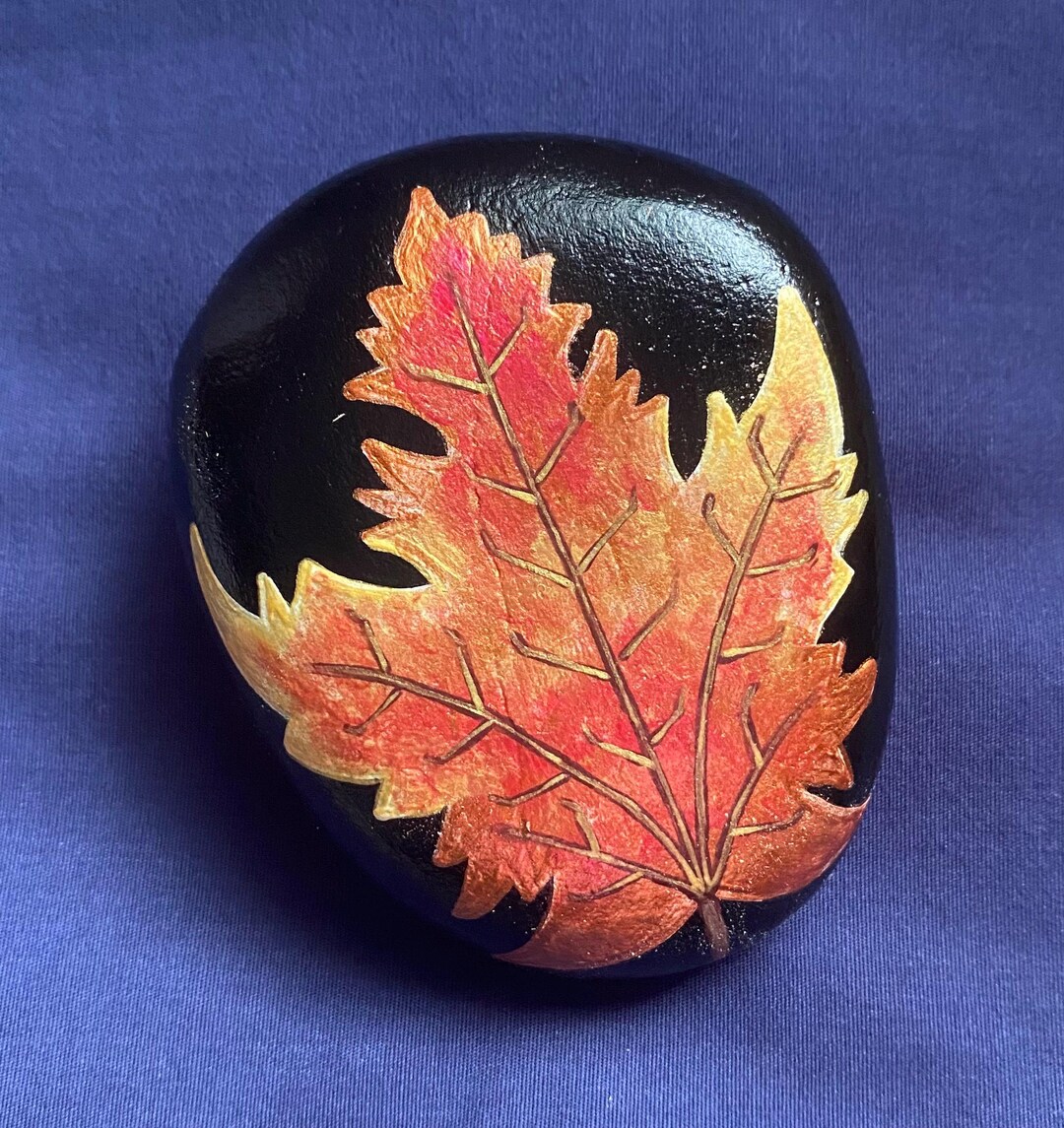 Leaf Painted Rock, Leaves Painted Stone, Seasonal Decor and Gifts - Etsy