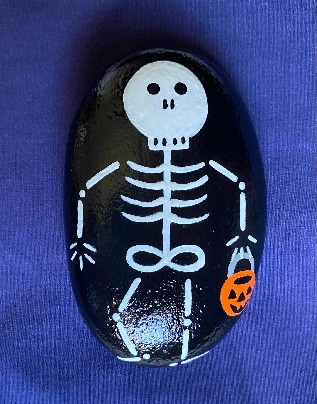 Skeleton Painted Rock, Halloween Painted Stone, Skulls, Skeletons ...