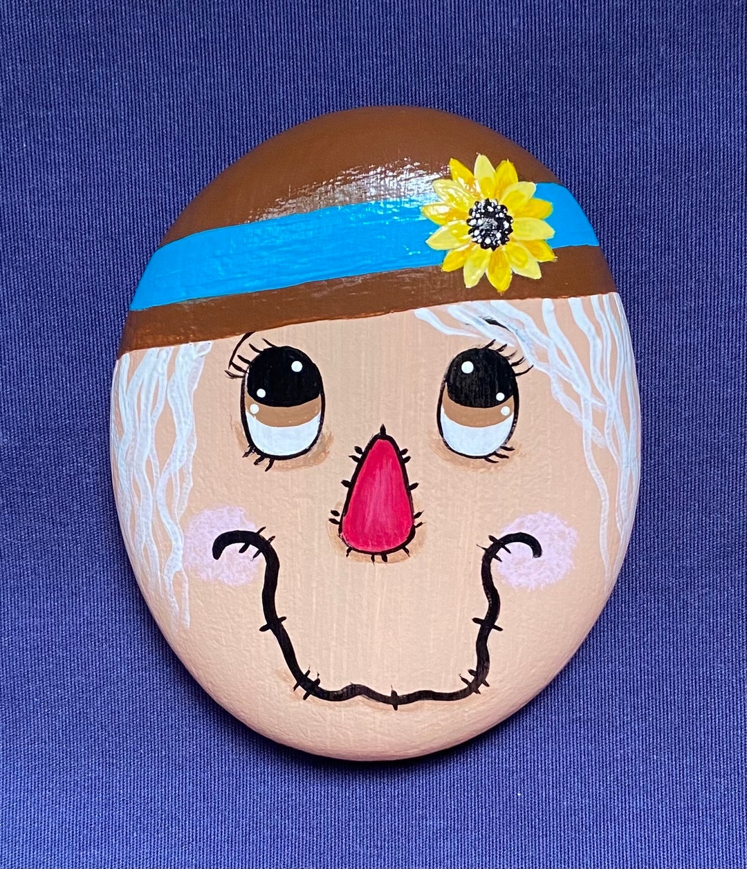 Scarecrow Painted Rock, Fall Painted Stone, Scarecrows Paperweights ...