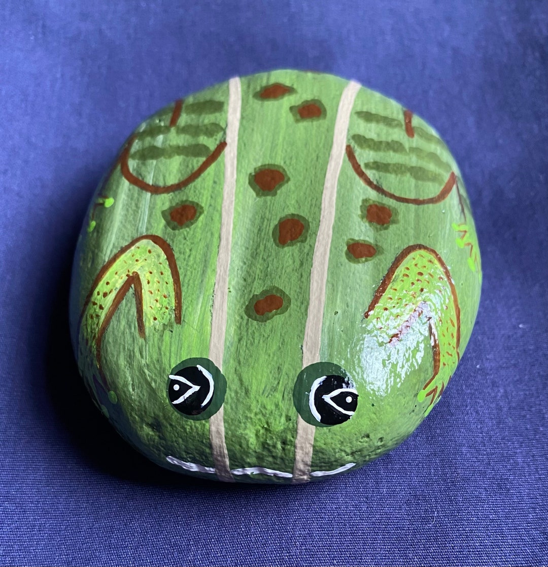 Frog Painted Rock, Animal Painted Stone, Frogs Home Decor and Gifts - Etsy