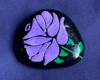 Sunflower Painted Rock, Flower Painted Stone, Sunflowers, Flowers, Blue ...