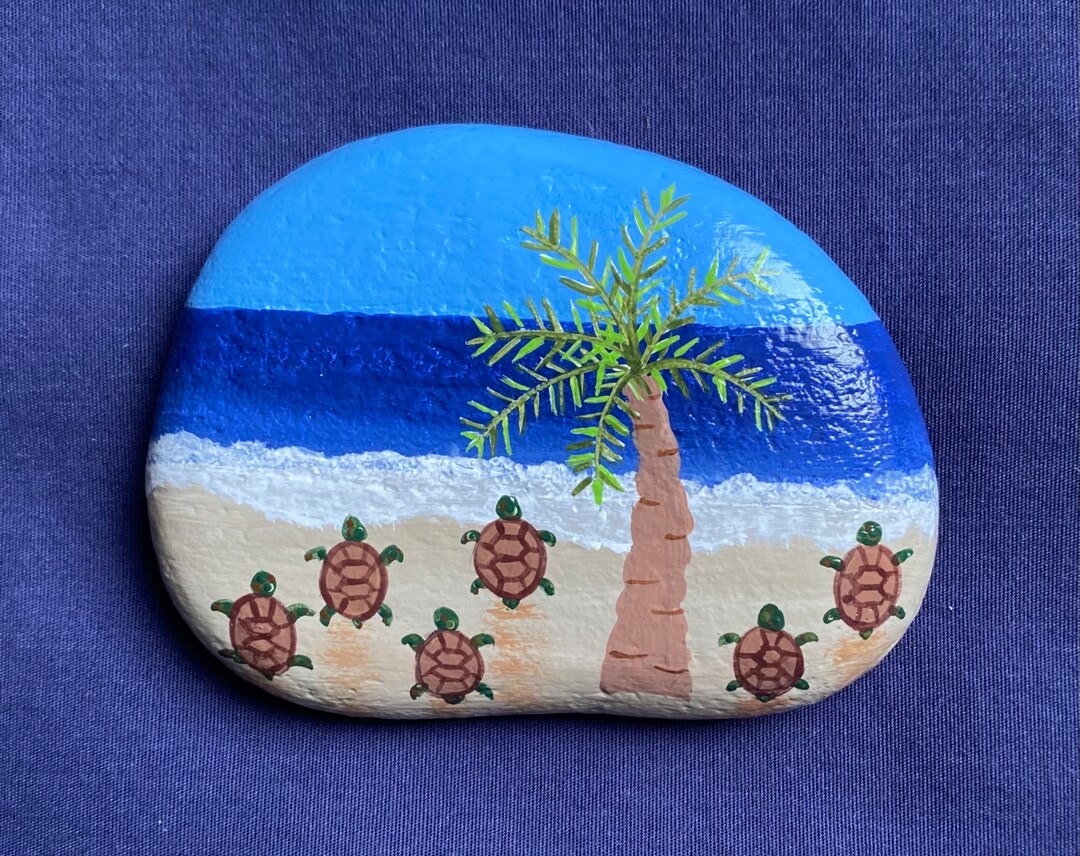 Sea Turtle Painted Rock, Animal Painted Stone, Turtle Paperweights ...