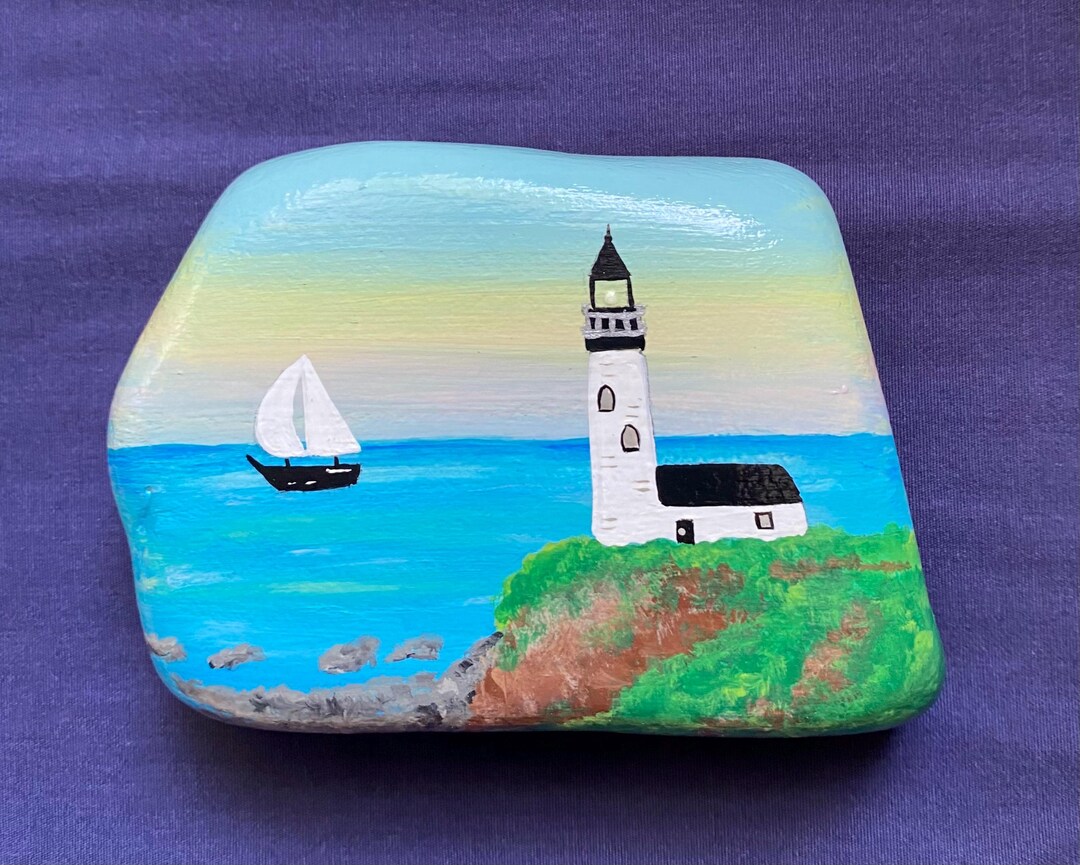 Lighthouse Painted Rock, Scenic Painted Stone, Lighthouses Home Decor ...