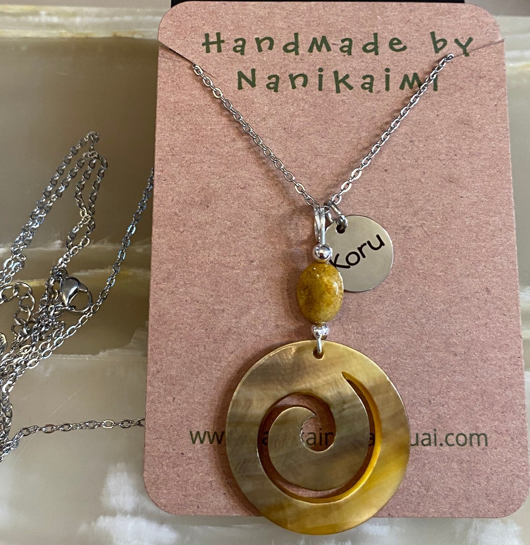 Maori Koru Mother of Pearl Shell Pendant - Etsy