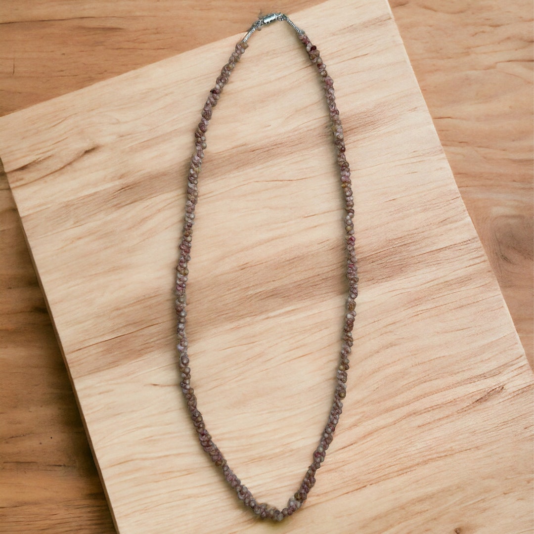 Kahelelani Niʻihau Shells Necklace - Etsy