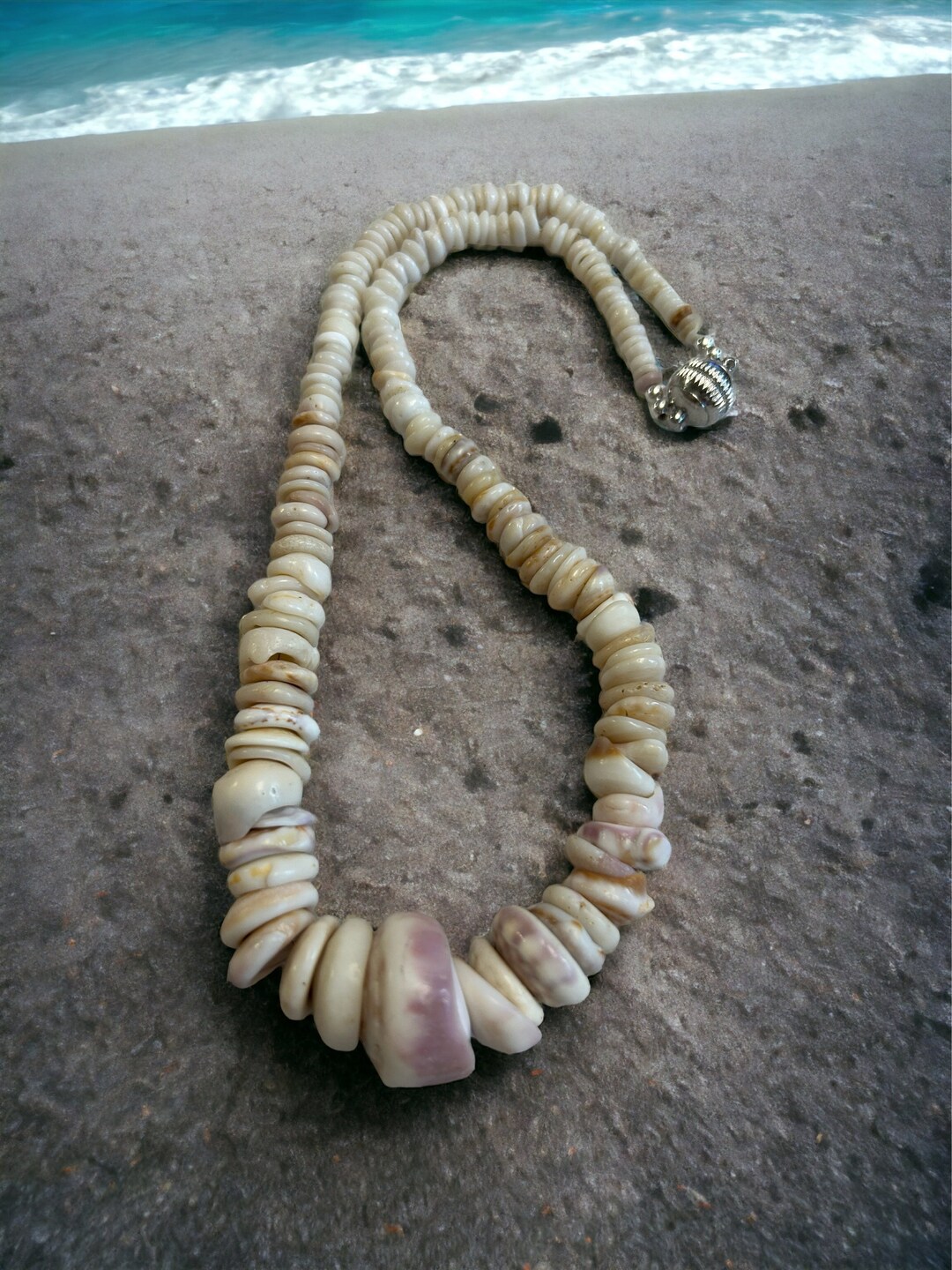 Hawaiian Puka Shells Necklace - Etsy