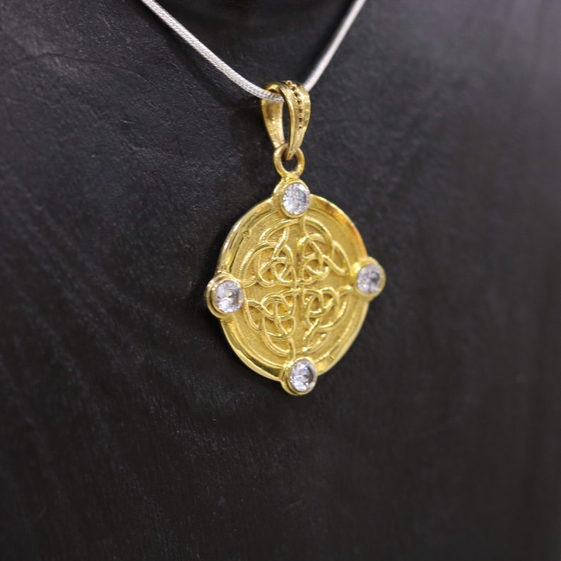 Brass Eternal Knot Pendant - Etsy