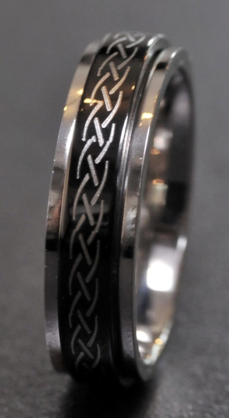 Stainless Steel Celtic Infinity Knot Male Ring | Couples Rings ...