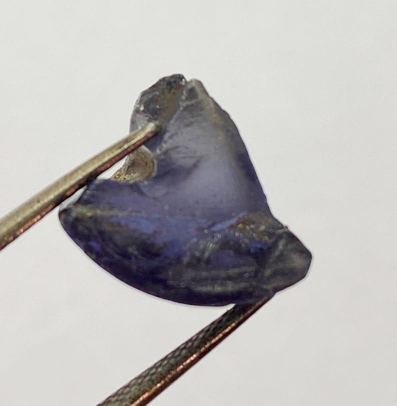Natural Alexandrite Rough Gemstone: Color Changing Brazil Stone Y66-4 ...