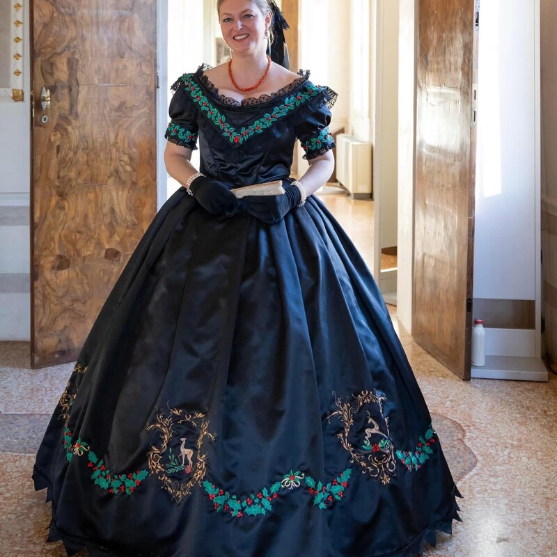 Crinoline Lady Embroidery - Etsy