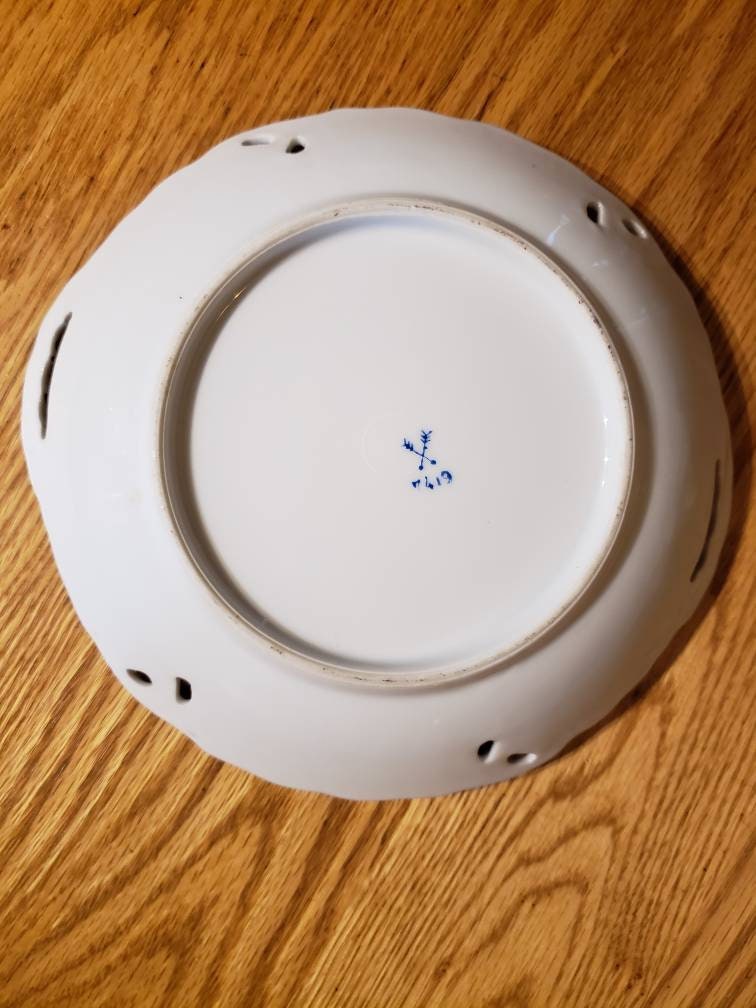 Porcelain Crossed Arrow Plate Dish - Etsy