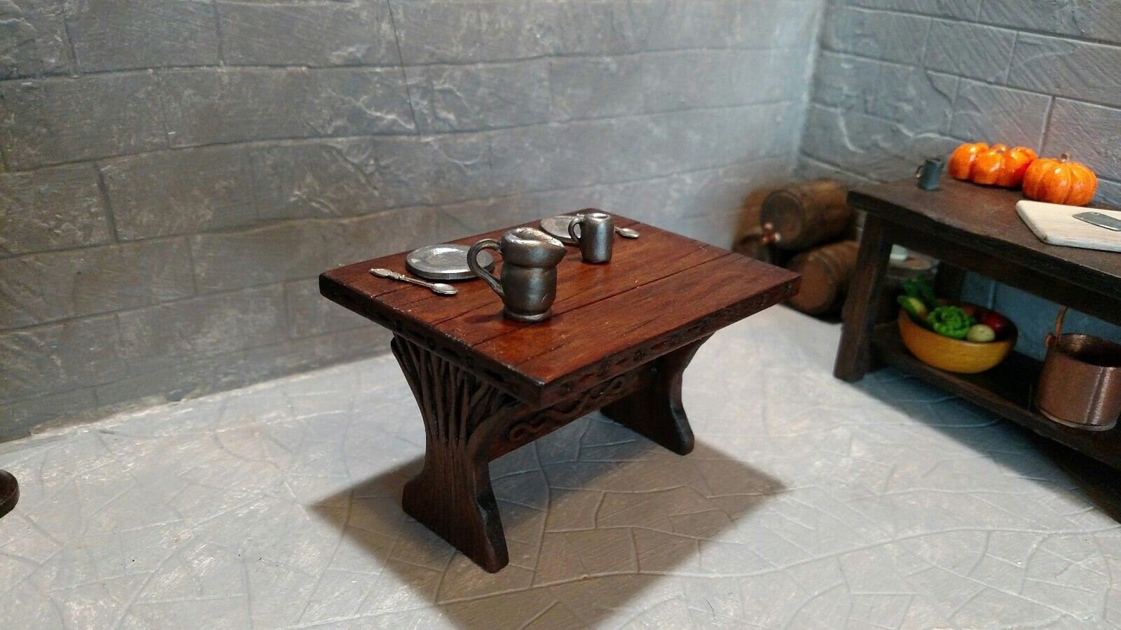 Hand Carved Druids' Tree & Celtic Knot Table Dollhouse Miniature 1:12 ...