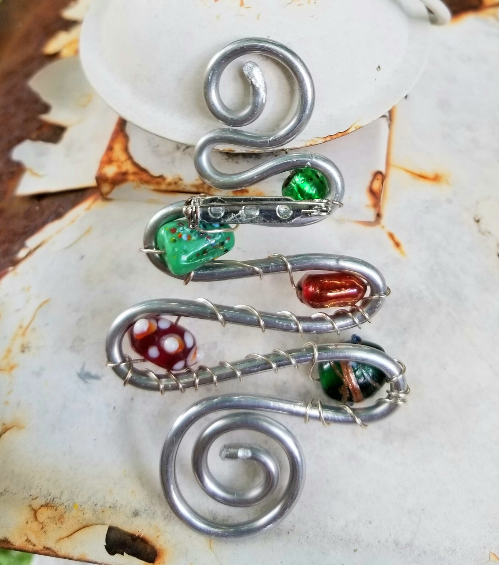 Christmas Tree Brooch Christmas Brooch Swirly Christmas Tree - Etsy