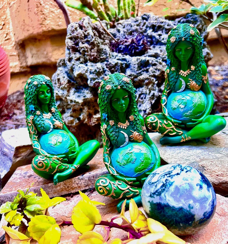 Mother Gaia Goddess Gaia Statue Mother Earth Resin - Etsy
