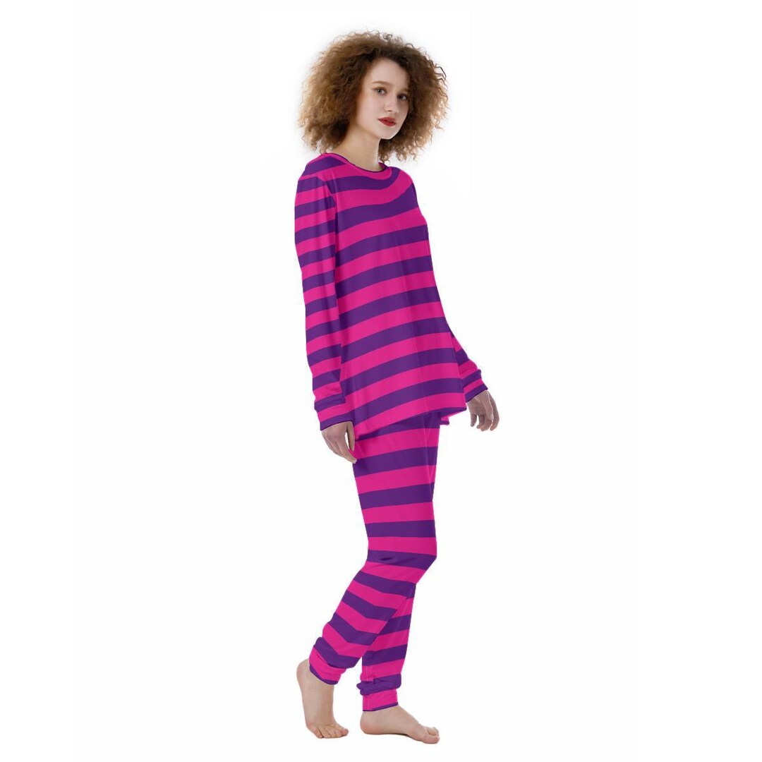 Alice in Wonderland Cheshire Cat Women's Pajamas Lounge Set Lounging ...