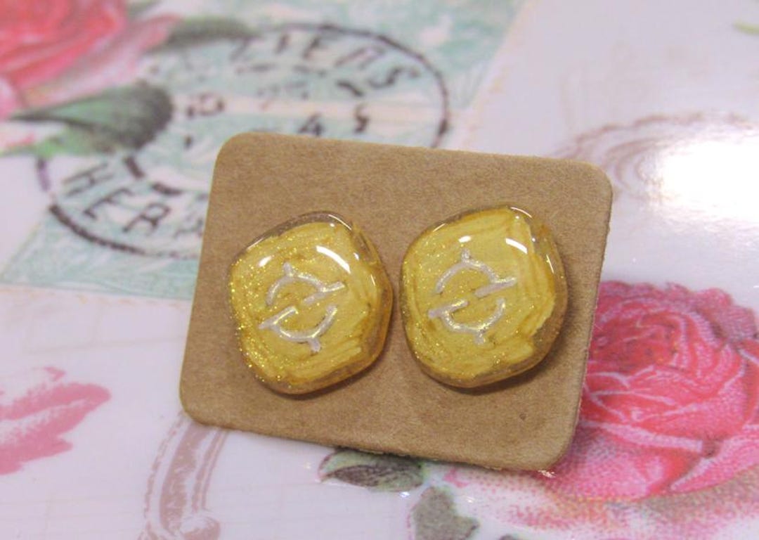 Gunbreaker Final Fantasy XIV Job Stone Soul Crystal Stud Earrings GNB ...