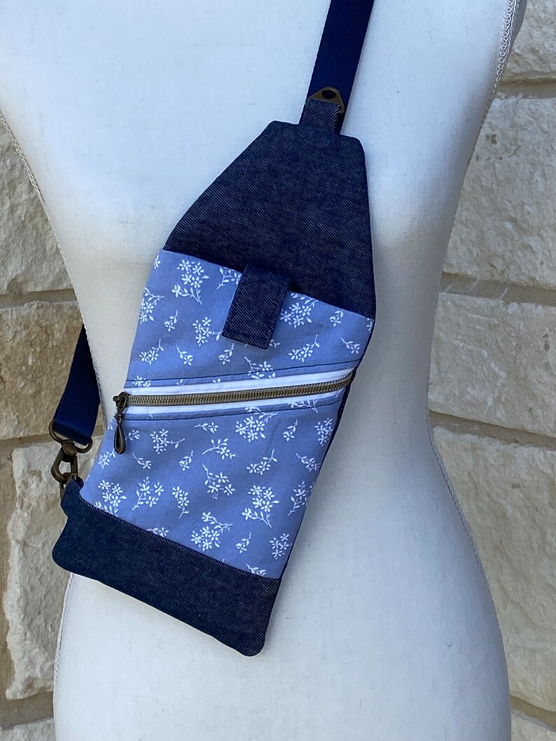 Mini Traveler Sling Pouch, Mini Travel Sling Crossbody, Travel Sling ...