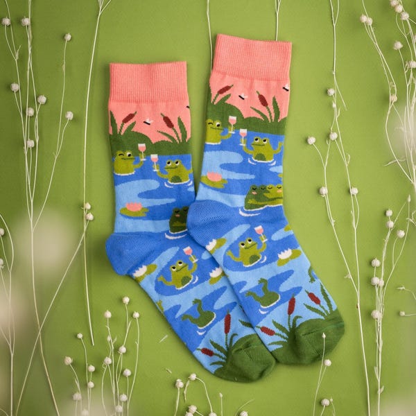 Frog Socks - Etsy