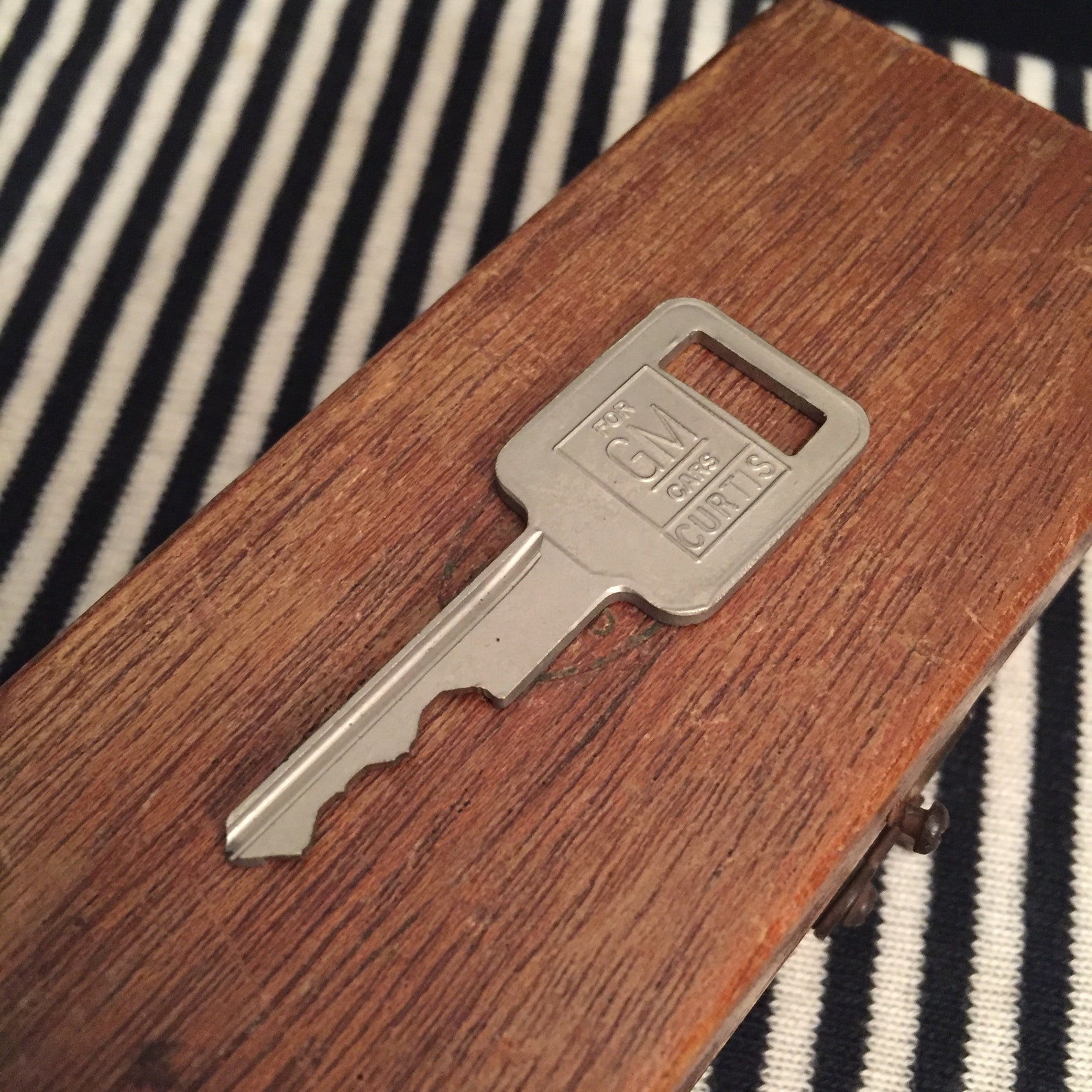 Vintage GM Car Key Etsy vintage-gm-car-key-etsy