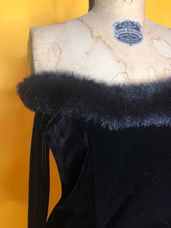 1990s-Y2K ALEX EVENINGS Faux Fur Shag Black Trim Long… - Gem