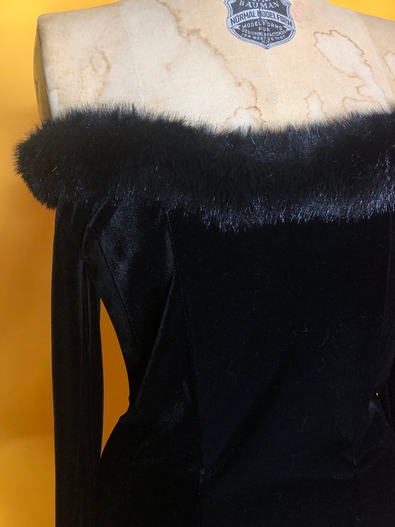 1990s-Y2K ALEX EVENINGS Faux Fur Shag Black Trim Long… - Gem