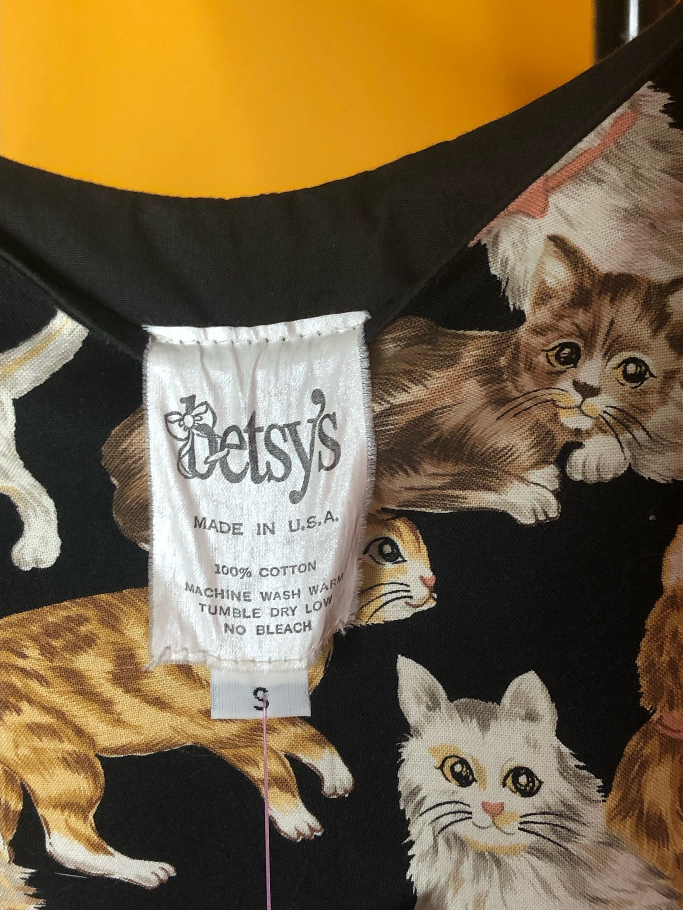 1990s Betsy's CATS All Over KITTEN KITTIES Printed Black Pinafore With ...