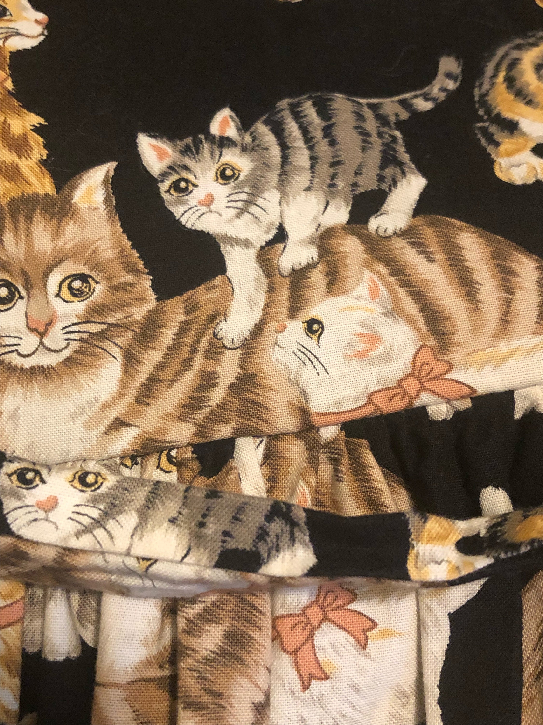 1990s Betsy's CATS All Over KITTEN KITTIES Printed Black Pinafore With ...