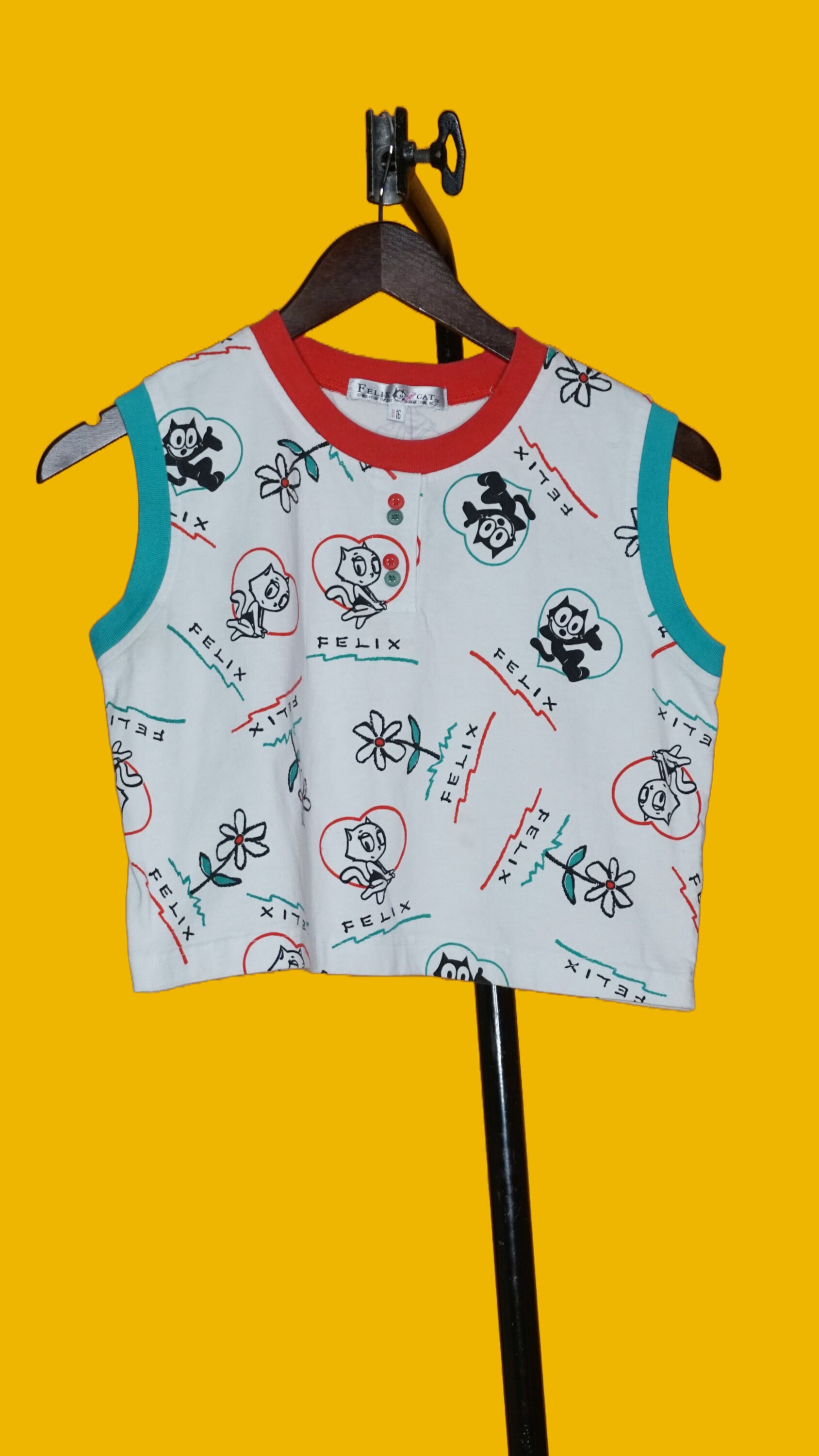 1990 FELIX THE CAT and Kitty Kat Floral. Cropped Tank Top. With Button ...