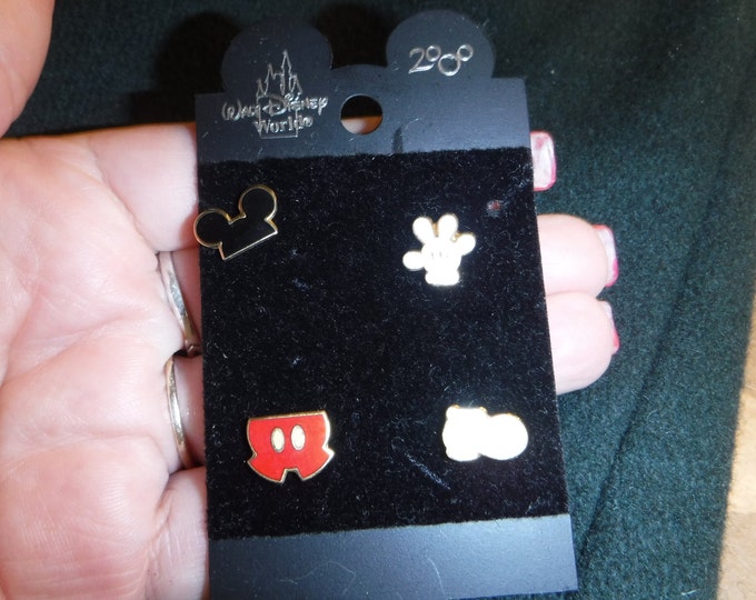 Disney World 2000 Collectible Enamel Pin Set - Etsy