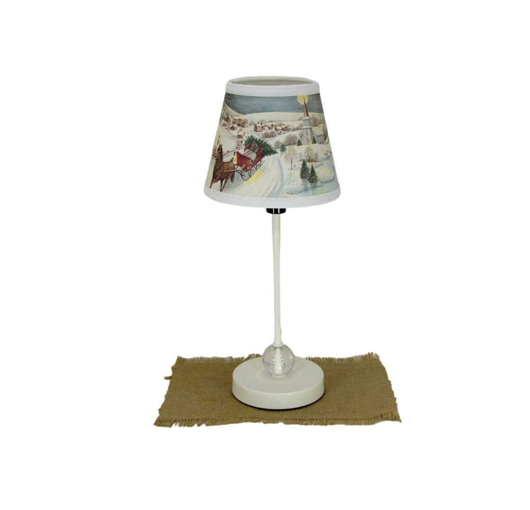 White Accent Lamp With Christmas Scene Lithograph Paper Clip-on Lamp ...