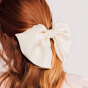 The Statement Bow | Oversize Silk Series Bow | Glamour Beauty Edit ...