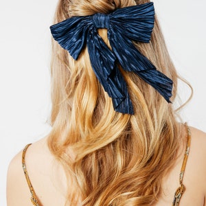 Pleated Oversize Bow Gemstone Colors Crinkle Plisse Knit Droopy Bow ...