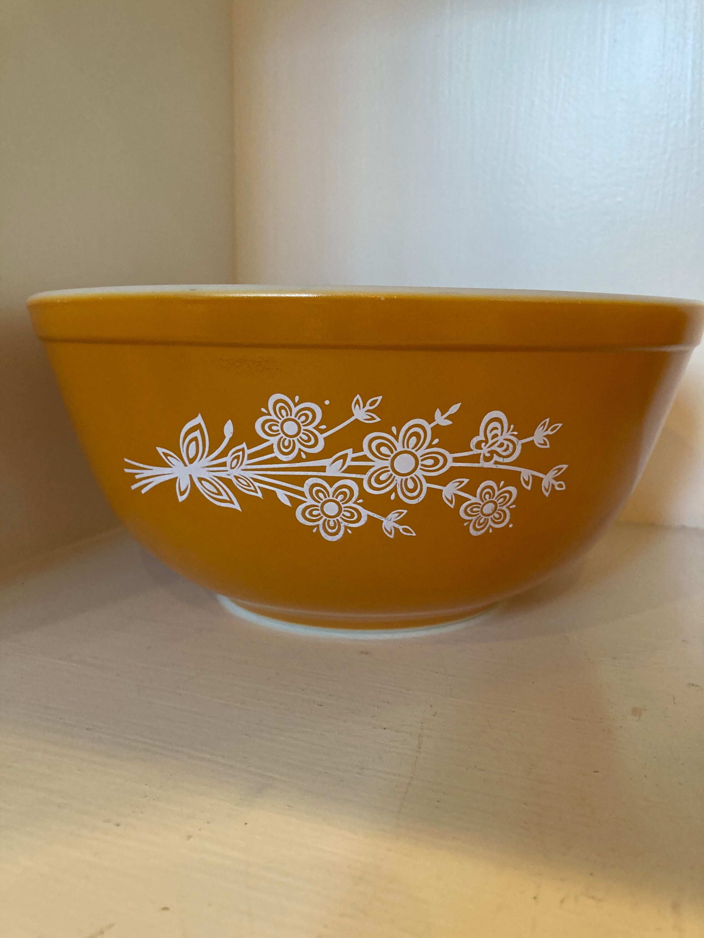 Vintage Pyrex butterfly gold nesting bowls set 3 1970 | Etsy