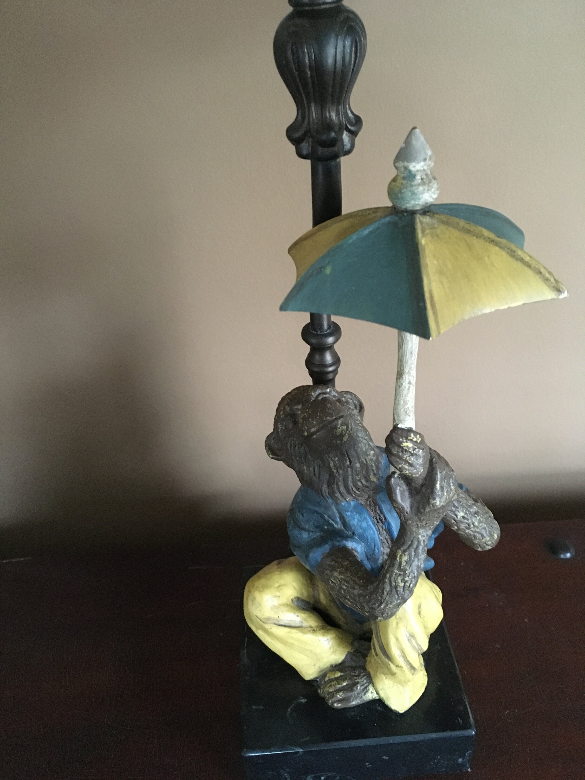 Monkey holding umbrella lamp table lamp | Etsy