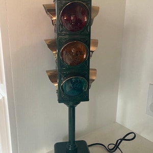Vintage Bar Stoplight Lamp| Traffic Light Lamp| Bar Decor - Etsy