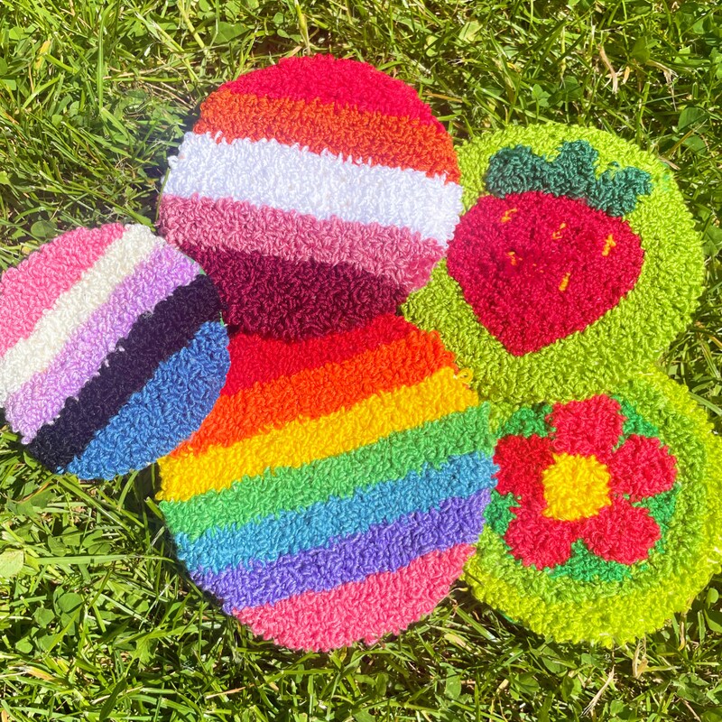 Strawberry Mug Rug - Etsy