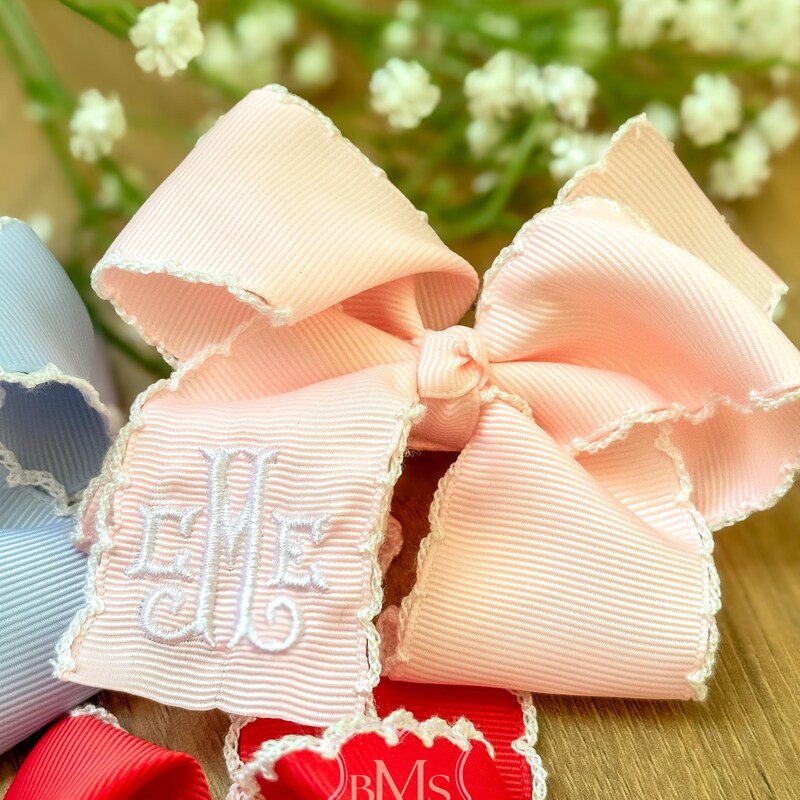 Bow Monogram - Etsy