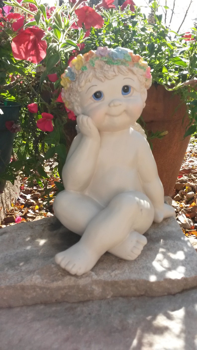 Small Cherub Garden Statue - Etsy