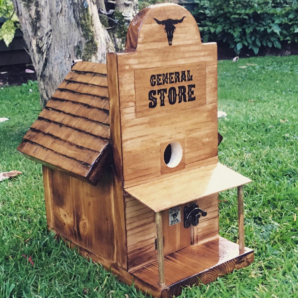 Western Style Americana Birdhouse by Old Dakota. General - Etsy Canada