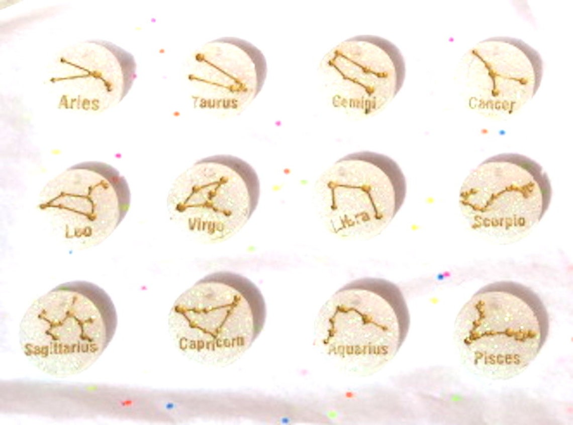 Resin Glitter Zodiac Sign Keychain - Etsy