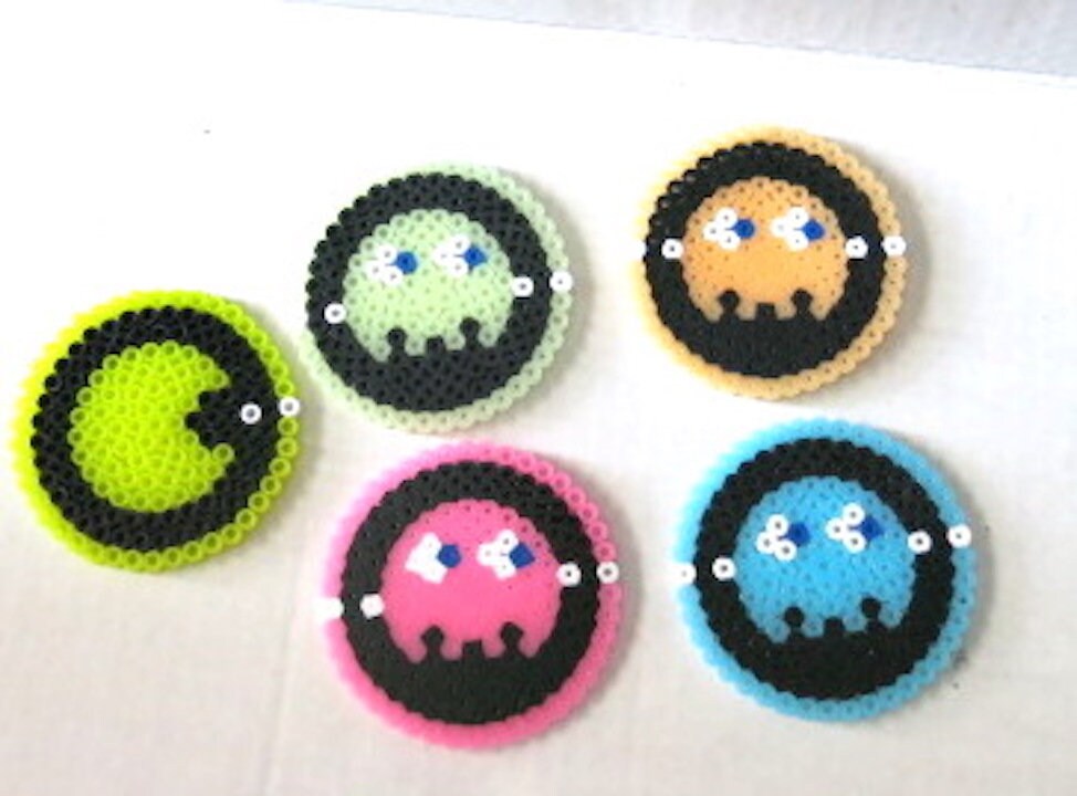 Perler Set of 5 Glow in the Dark Ghost Magnets or Casters - Etsy