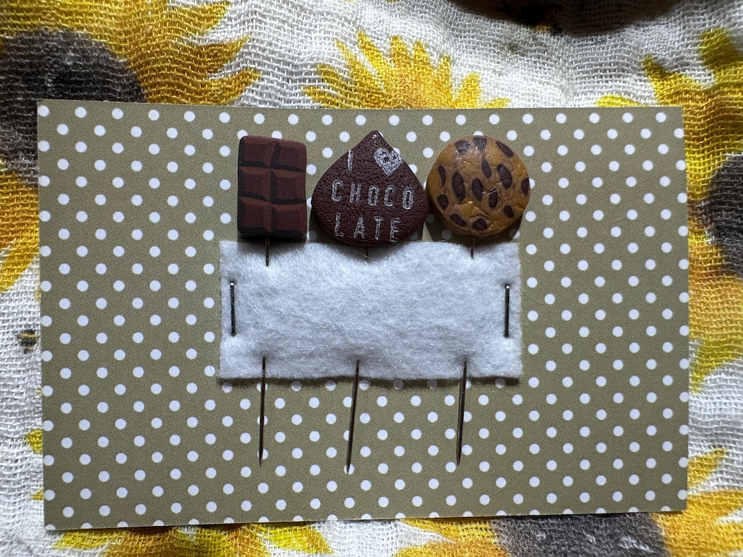 Puntini Puntini - I Love Chocolate Pin Set - Etsy