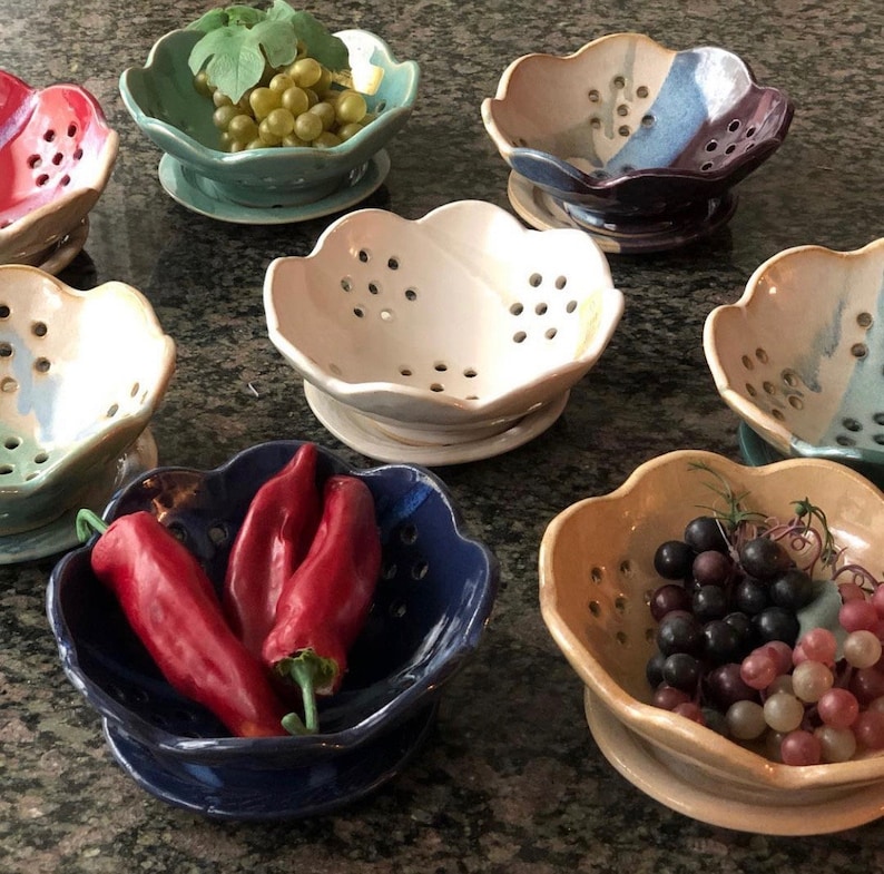 Ceramic Berry Bowl With Detached Plate - Etsy