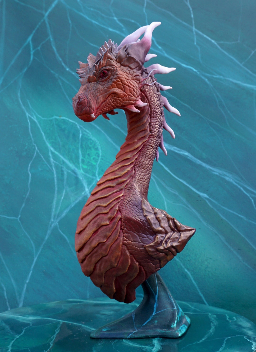 Red Dragon Thorn. Eragon. Table Dragon. Sculpture. Fantasy. Present ...