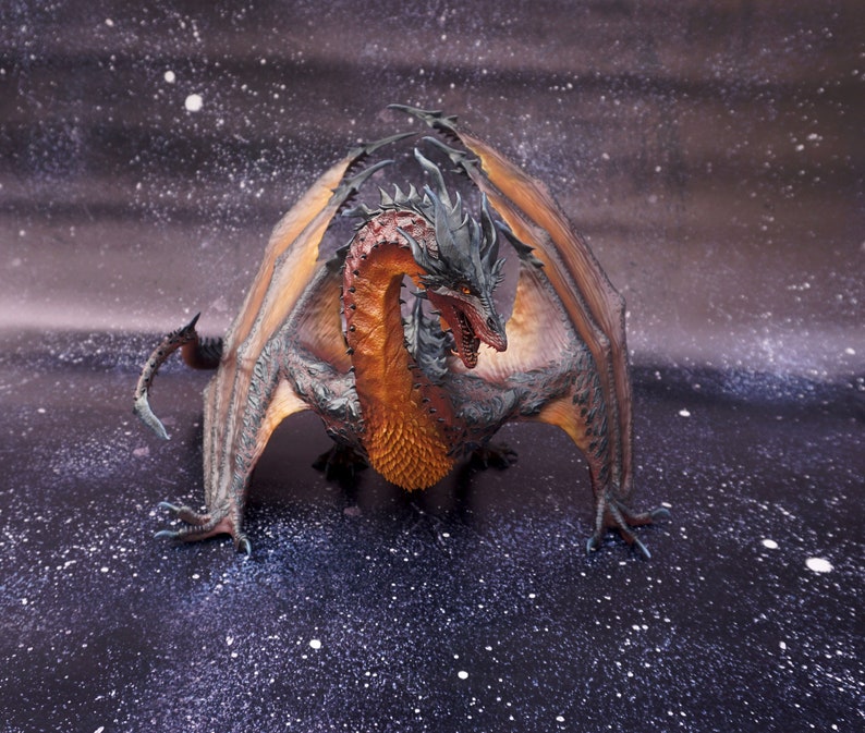 Handmade Smaug Dragon Sculpture: Custom Fan Art Figurine - Etsy