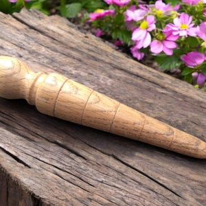 Large Solid Oak Garden Dibber for Planting Bulbs and Potting Out Plants ...