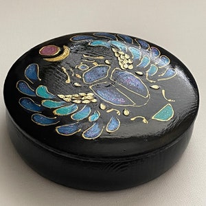 Egyptian Scarab Black Round Jewelry Box - Etsy
