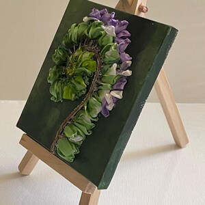 The Fibonacci Curve of Developing Flower/silk Ribbons Embroidery ...