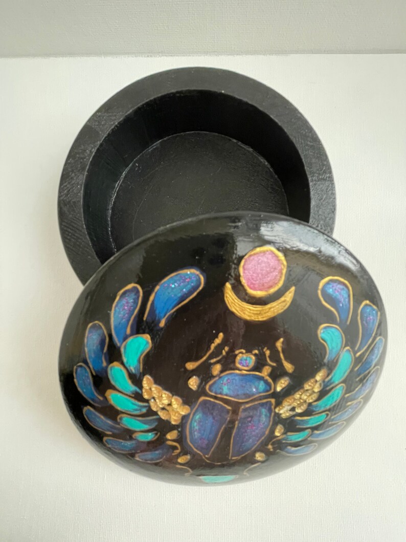 Egyptian Scarab Black Round Jewelry Box - Etsy