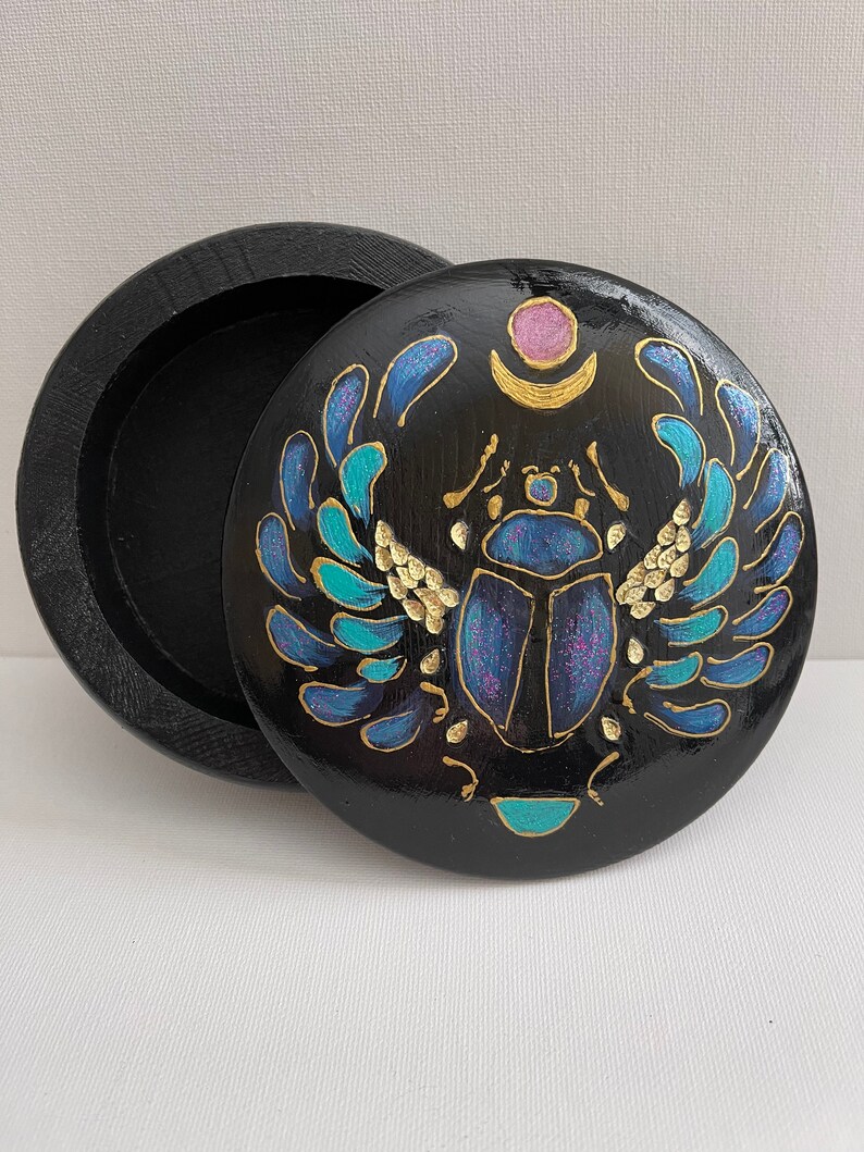 Egyptian Scarab Black Round Jewelry Box - Etsy